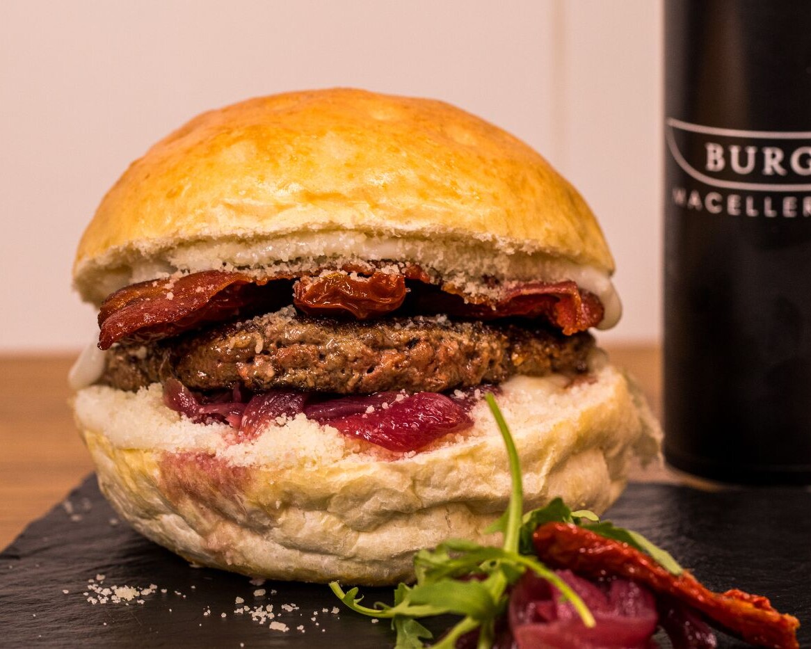 Cucchi Burgers – Macelleria Cucchi 1967 – Le cose bella della vita ...